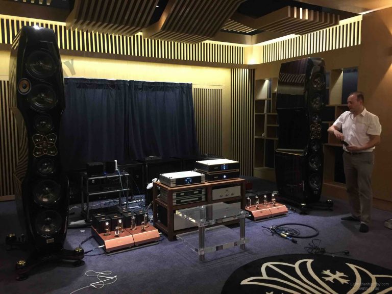 Chìm đắm trong âm hưởng của loa Kharma Enigma Veyron EV-1D